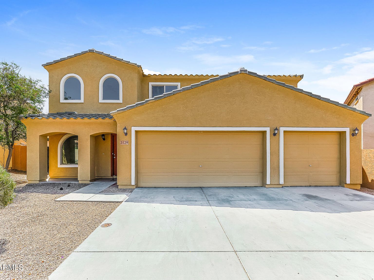 2129 E Yuma Ave, Apache Junction, AZ 85119 | Zillow