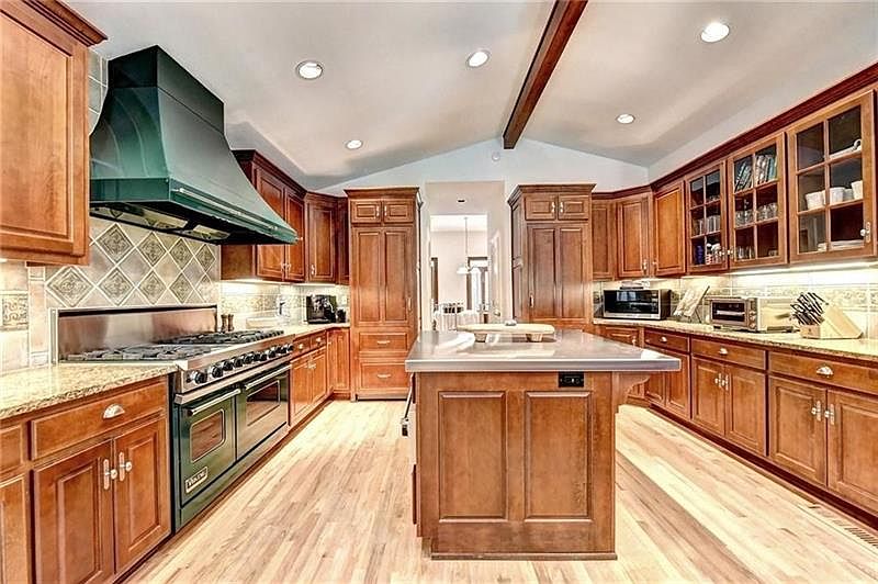 1609 Musket Rdg NW, Atlanta, GA 30327 | Zillow