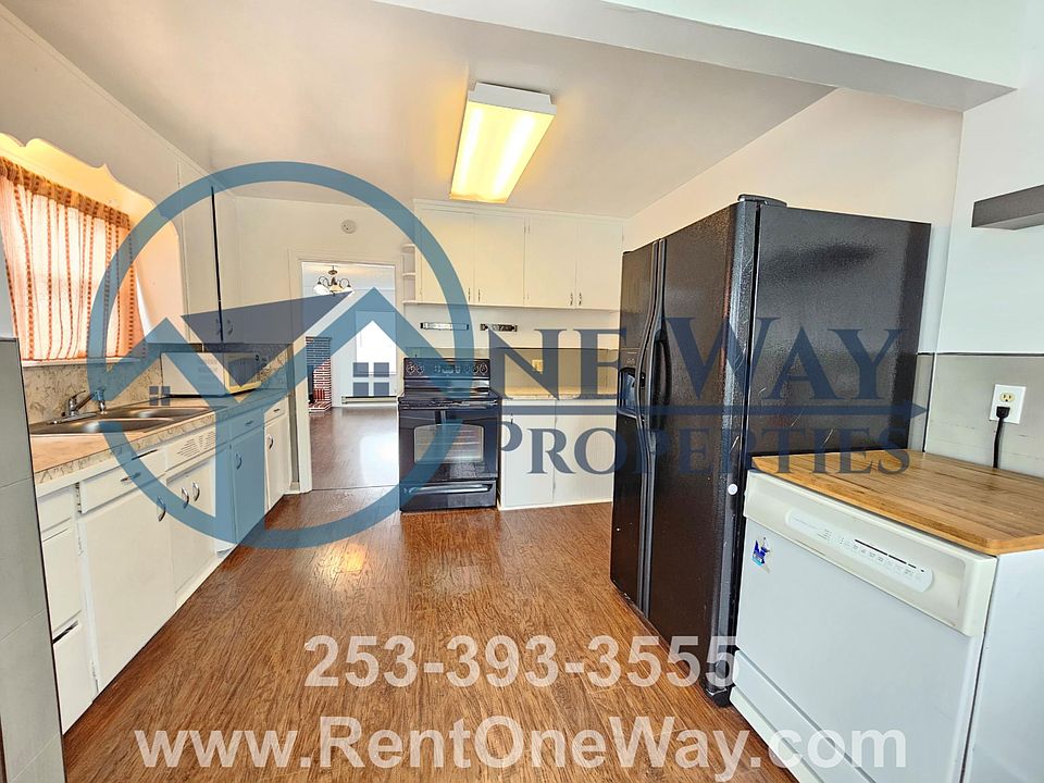 805 5th St SW, Puyallup, WA 98371 | Zillow