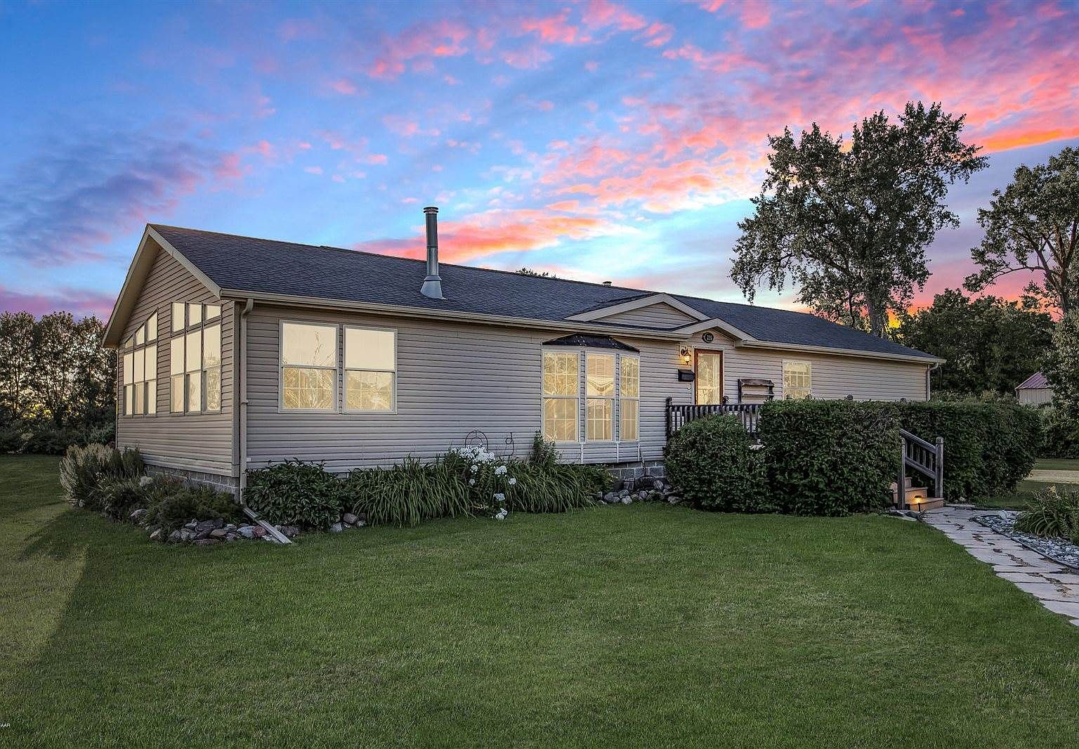226 Western Ave, Gilby, ND 58235 | Zillow
