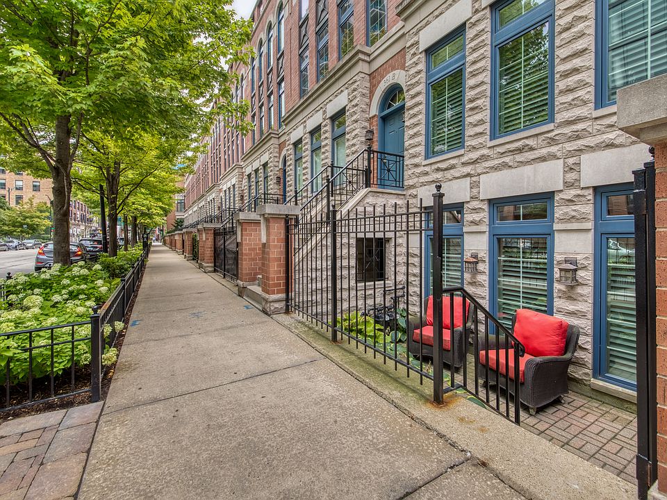 363 W Superior St #A, Chicago, IL 60654 | Zillow