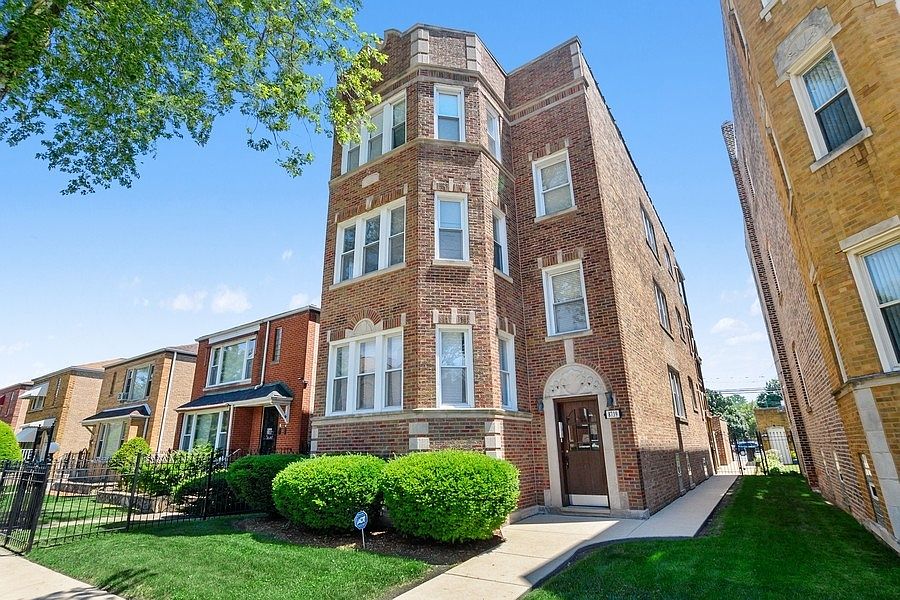 8739 S Harper Ave APT 2, Chicago, IL 60619 | Zillow