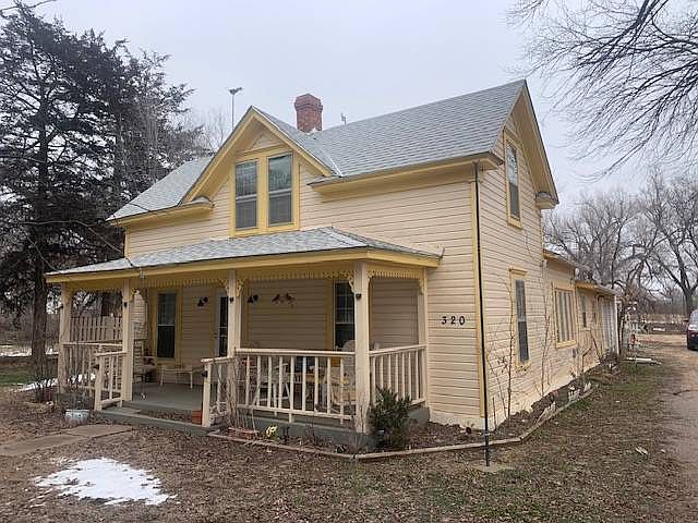 320 N Main St, Spivey, KS 67142 | MLS #11253358 | Zillow