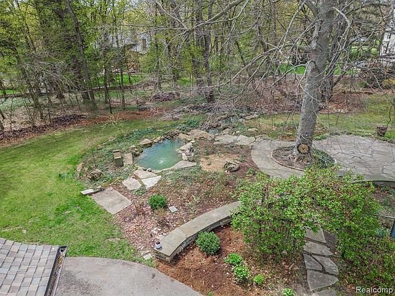 4525 Charing Cross Rd, Bloomfield Hills, MI 48304 | MLS #20230031585 ...