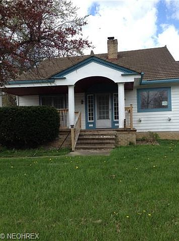 9428 Snow Rd, Parma, OH 44130 | Zillow