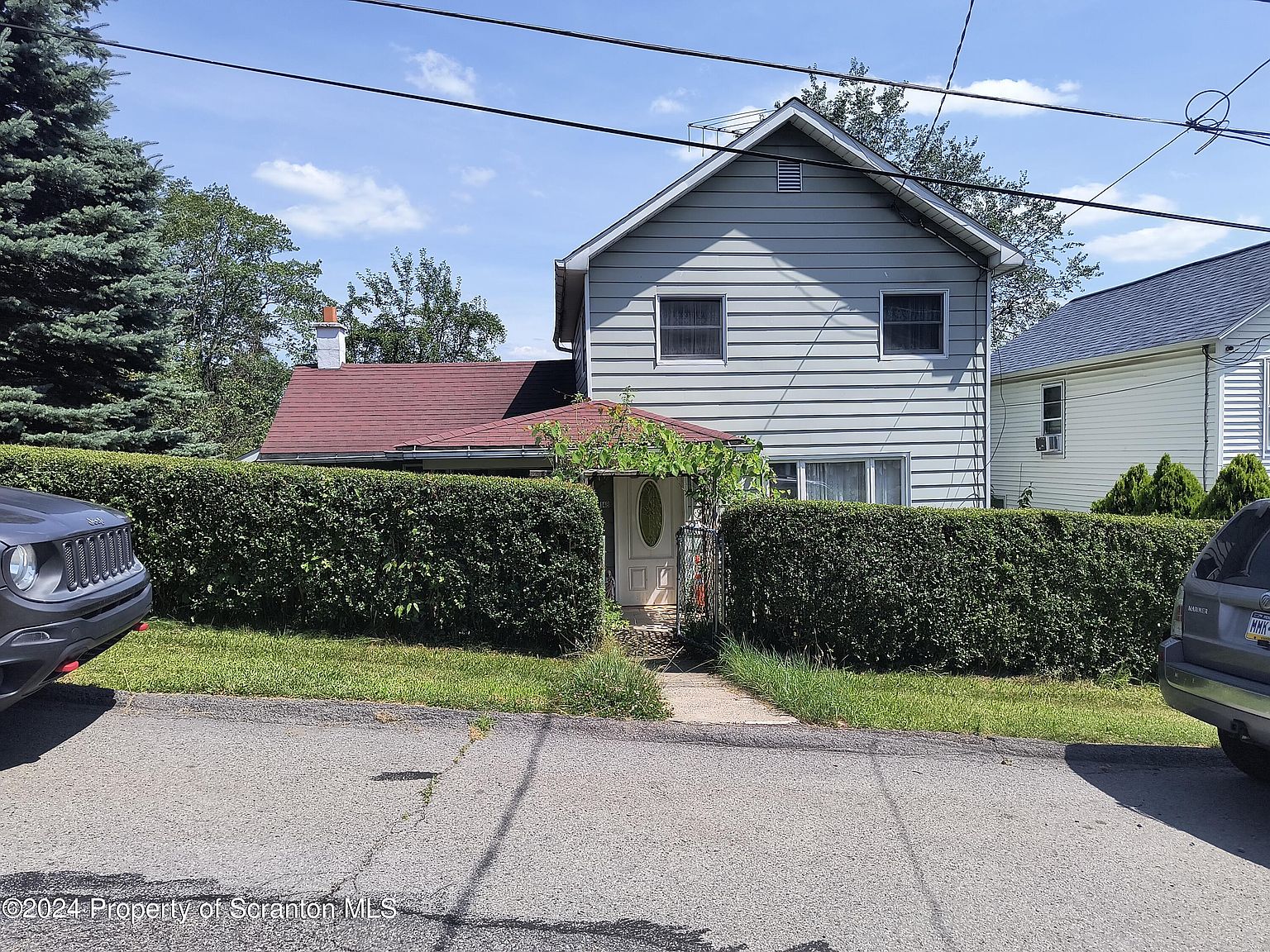 148 5th St, Mayfield, PA 18433 | Zillow