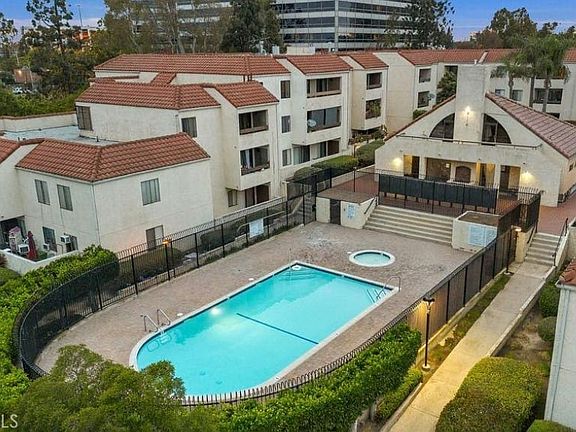 600 W 3rd St APT A317, Santa Ana, CA 92701 | Zillow