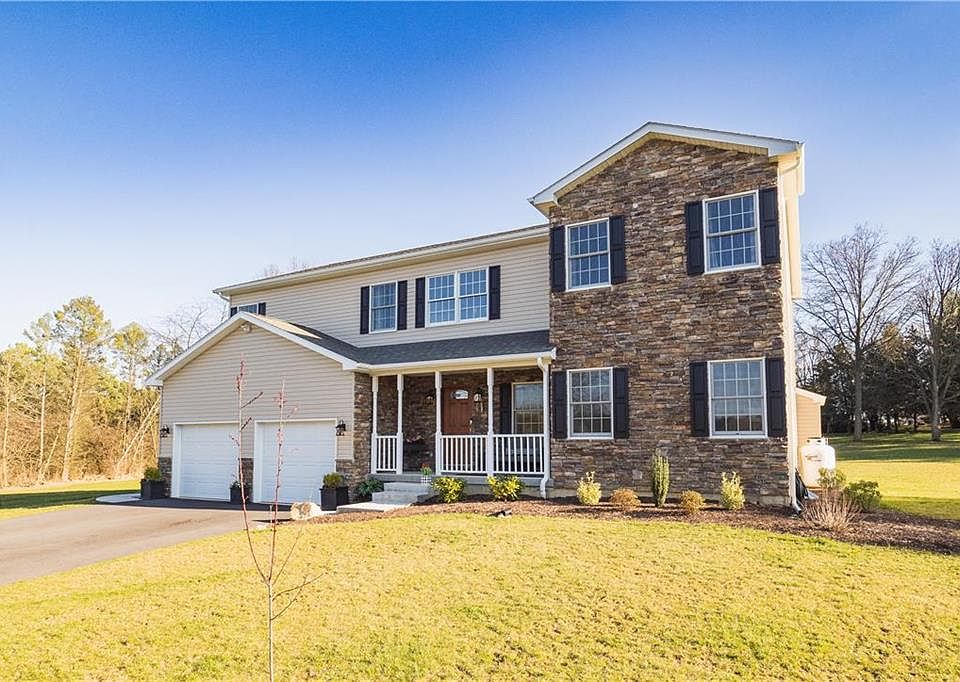 3417 W Walker Rd, Walnutport, PA 18088 | Zillow