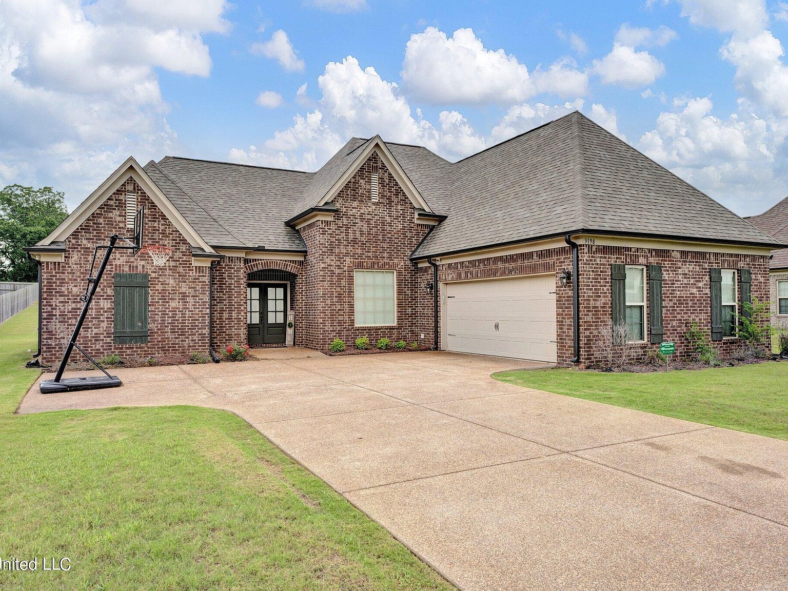 3198 Ross Meadows Ln, Olive Branch, MS 38654 | Zillow