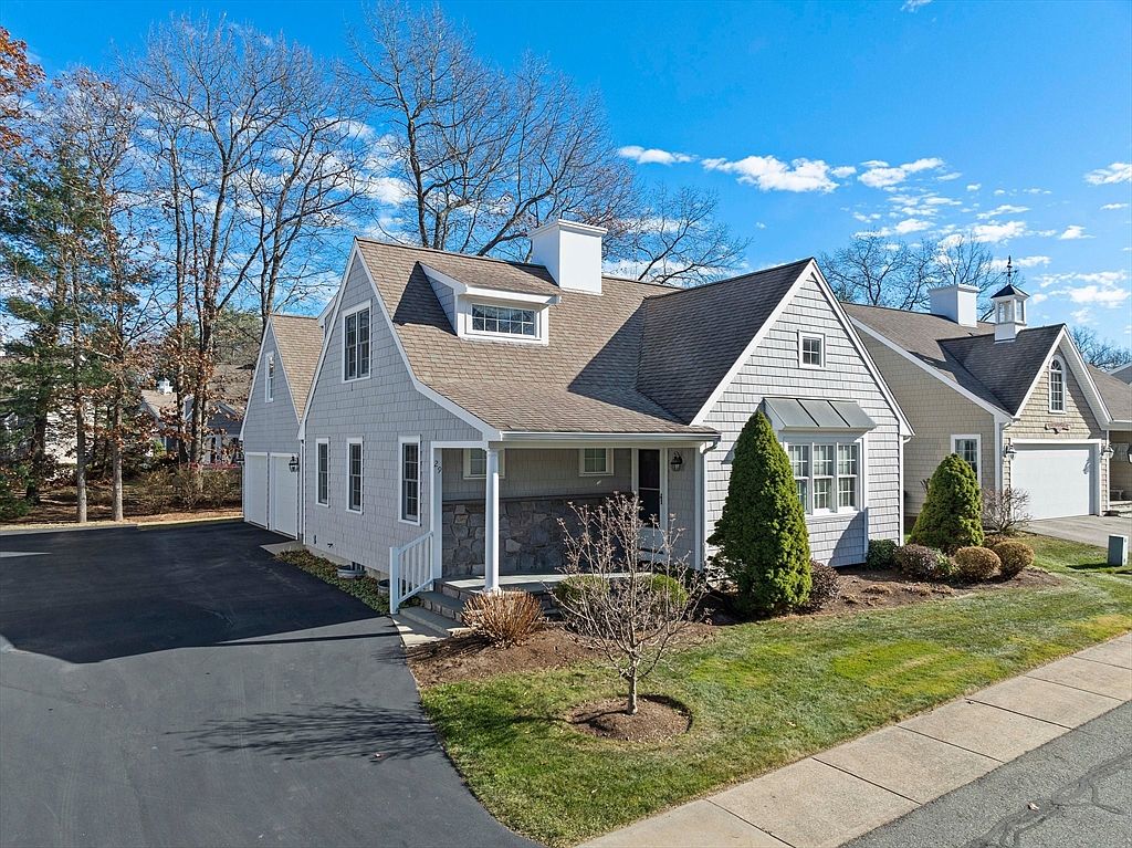 29 Sandtrap Cir Unit 29, South Weymouth, MA 02190 | Zillow