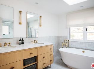 3646 Sunswept Dr, Studio City, CA 91604 | Zillow