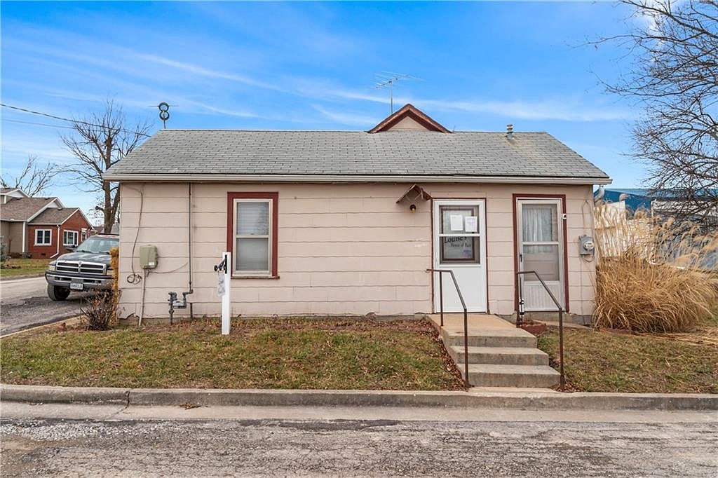 113 E Marshall St, Alma, MO 64001 | Zillow