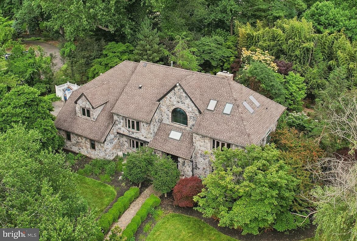 570 Penllyn Blue Bell Pike, Blue Bell, PA 19422 | Zillow