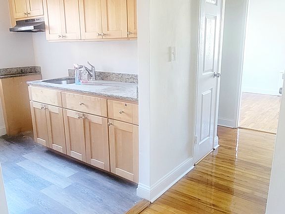 218-37 Hillside Ave #1, Queens Village, NY 11427 | Zillow