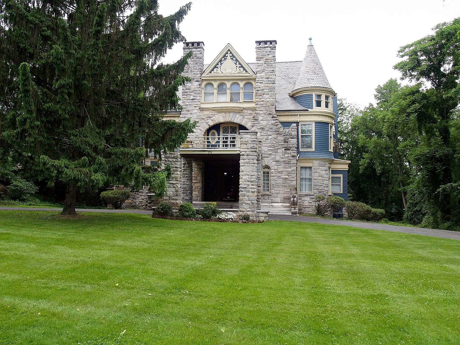 154 Academy St APT 8, Poughkeepsie, NY 12601 | Zillow