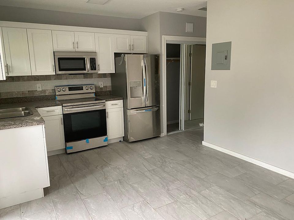 950 NW 5th St - 950 NW 5th St Miami FL | Zillow