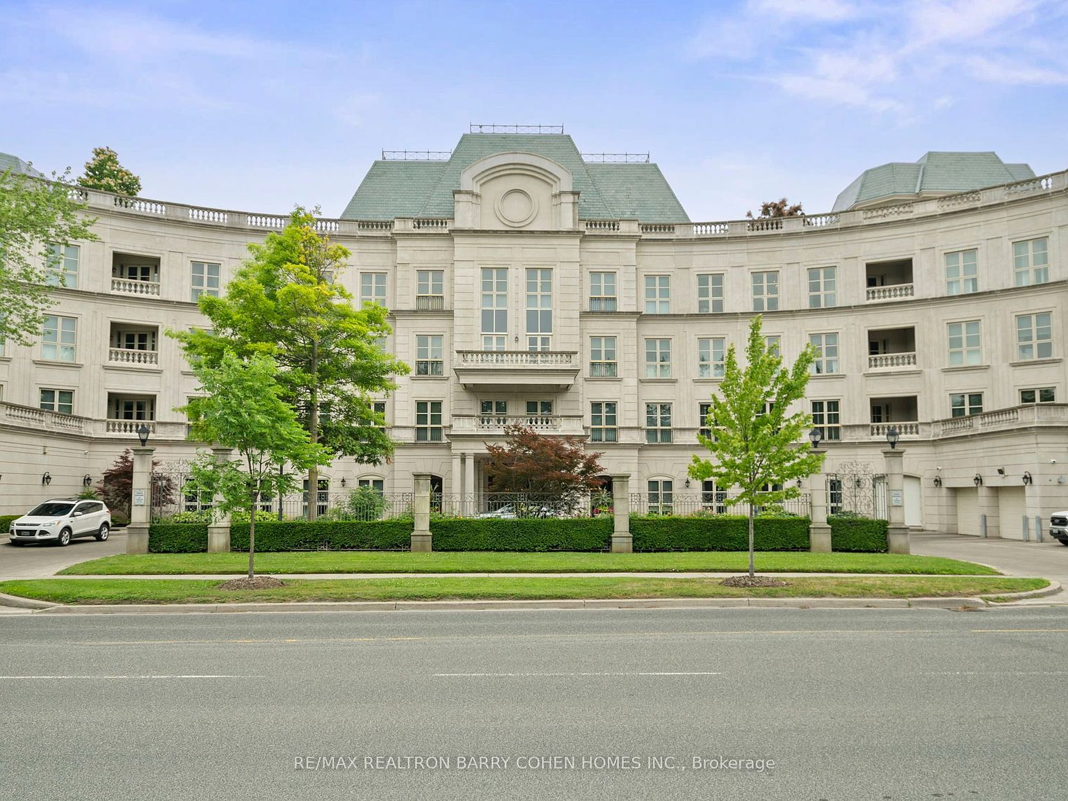 1 Post Rd #206, Toronto, ON M3B 3R4 | MLS #C12289354 | Zillow