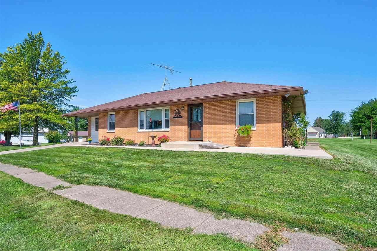 104 Main St, Harper, IA 52231 | Zillow