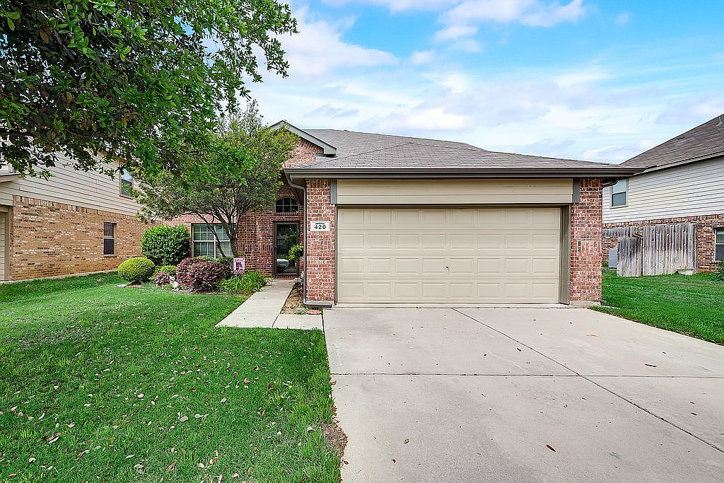 420 Goldstone Ln, Fort Worth, TX 76131 | Zillow