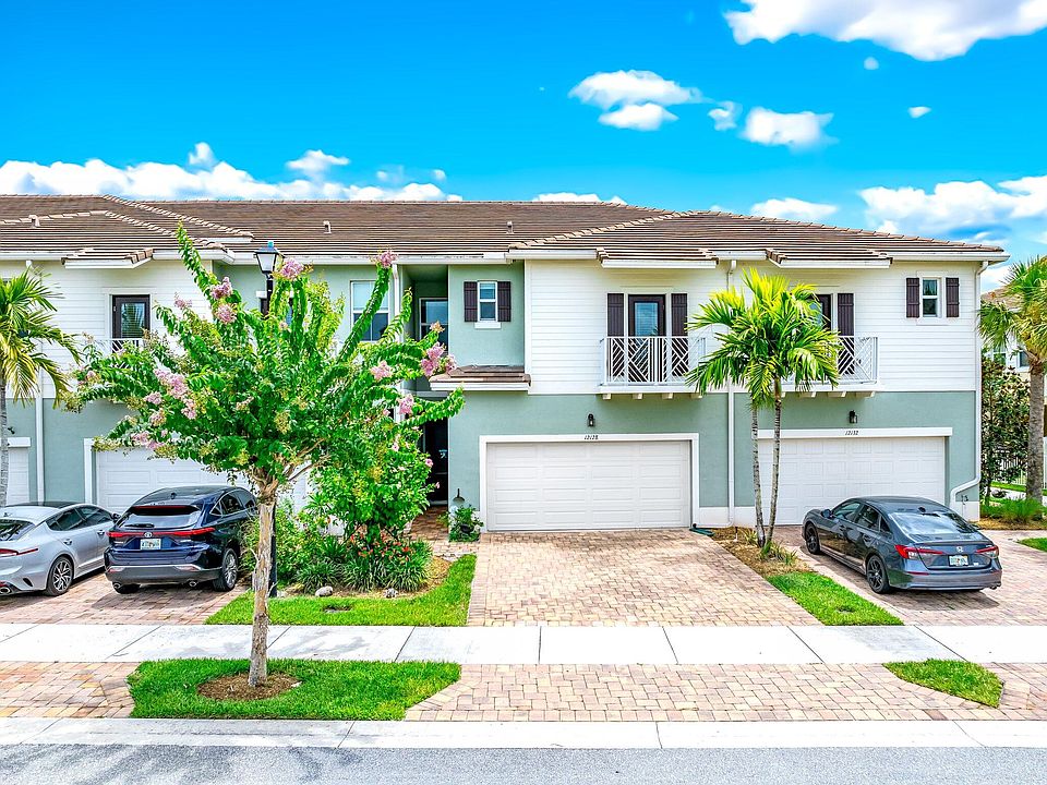 12128 Cypress Key Way, Royal Palm Beach, FL 33411 | MLS #RX-11004806 ...