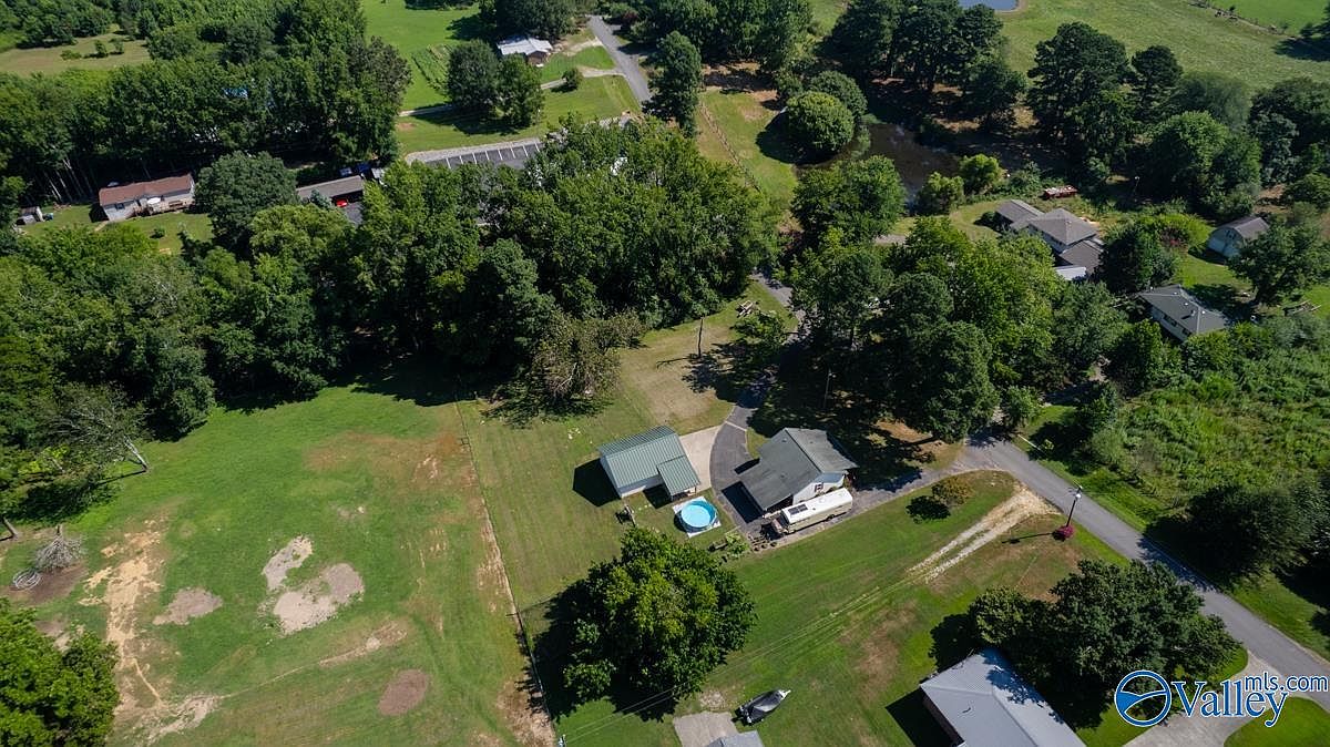741 Welcome Home Rd, Grant, AL 35747 | Zillow