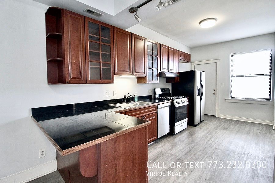 3718 S Indiana Ave Unit 1, Chicago, IL 60653 | Zillow