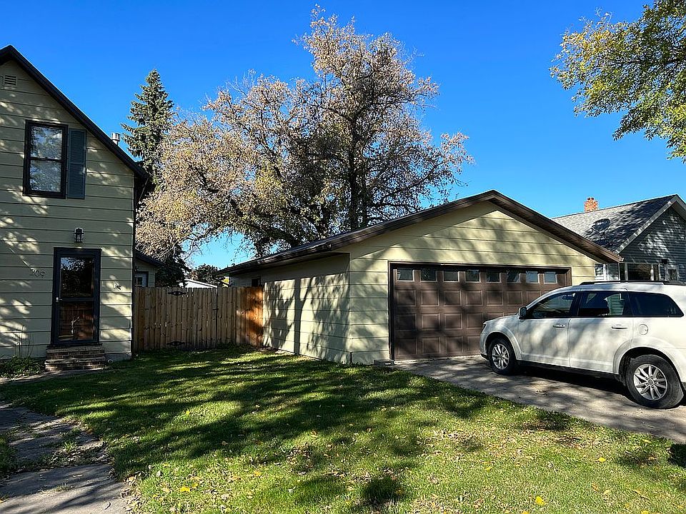 209 E 1st Ave S, Cavalier, ND 58220 | Zillow