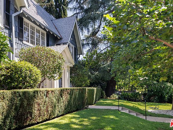 1285 New York Dr, Altadena, CA 91001 | MLS #23-304089 | Zillow