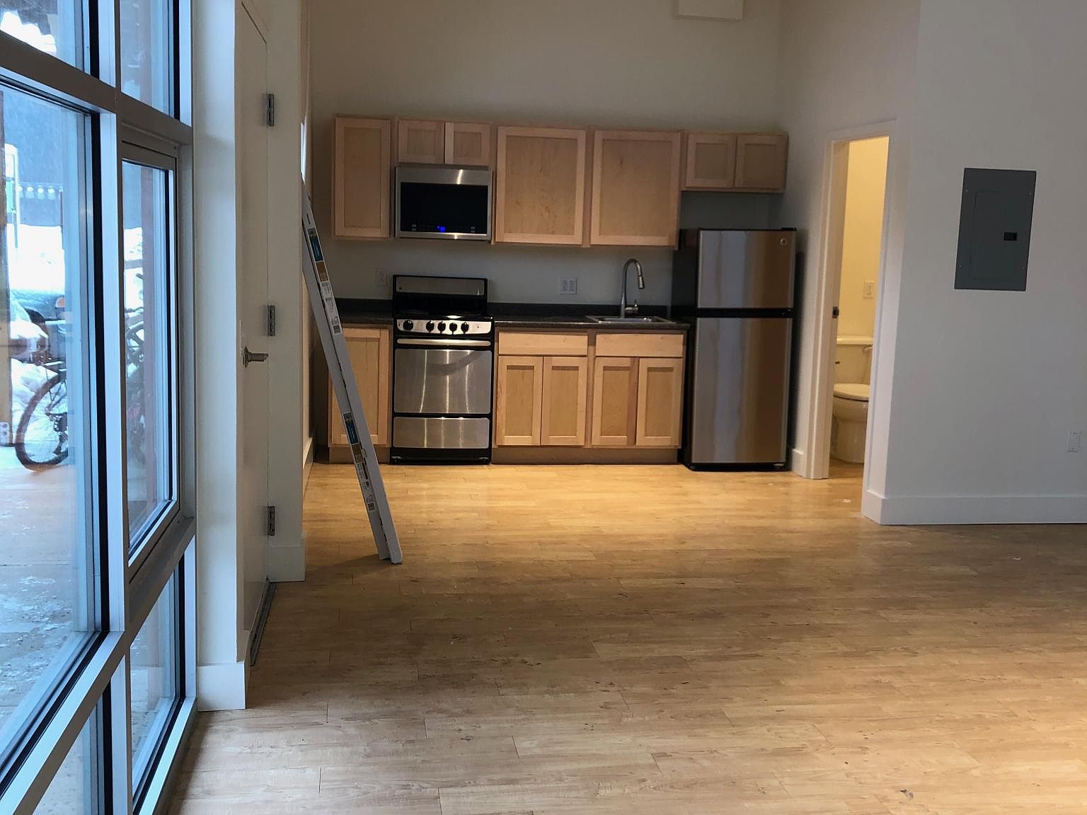 241 S Main St APT 101, White River Junction, VT 05001 | Zillow