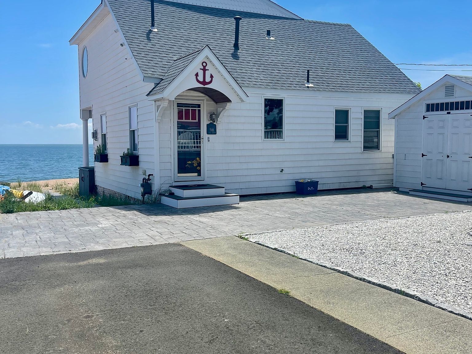 50 Cosey Beach Ave #B, New Haven, CT 06512 | Zillow