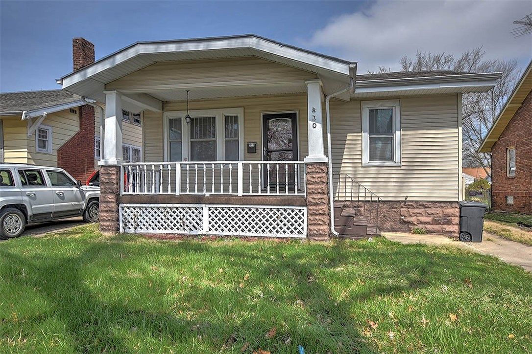 830 W Center St, Decatur, IL 62526 | Zillow