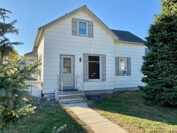 Redfield Real Estate - Redfield SD Homes For Sale | Zillow