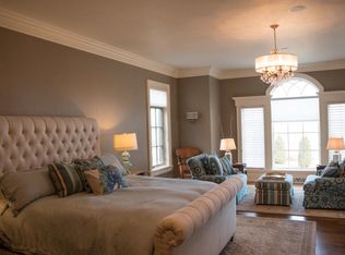 724 Woodridge Dr, Manitowoc, WI 54220 | MLS #1710183 | Zillow