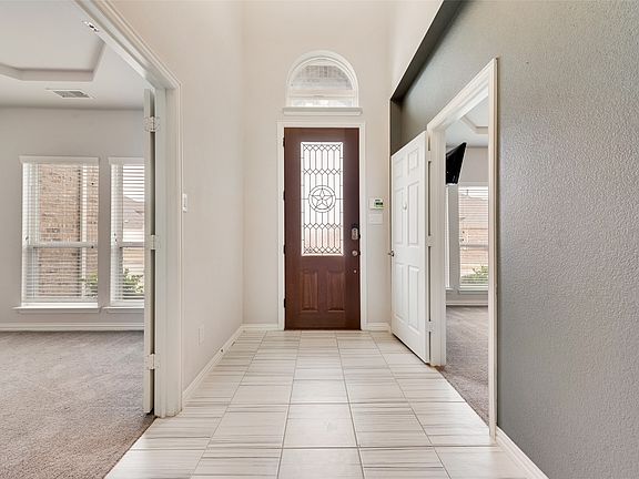 200 Ravenel St, Glenn Heights, TX 75154 | MLS #20836911 | Zillow