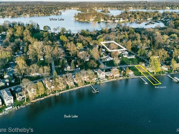 Dunham Lake - Highland MI Real Estate - 6 Homes For Sale | Zillow