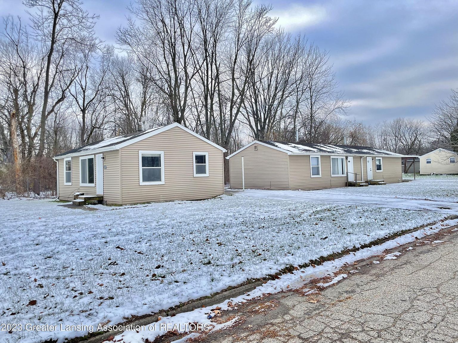 5400 S Waverly Rd, Lansing, MI 48911 | Zillow
