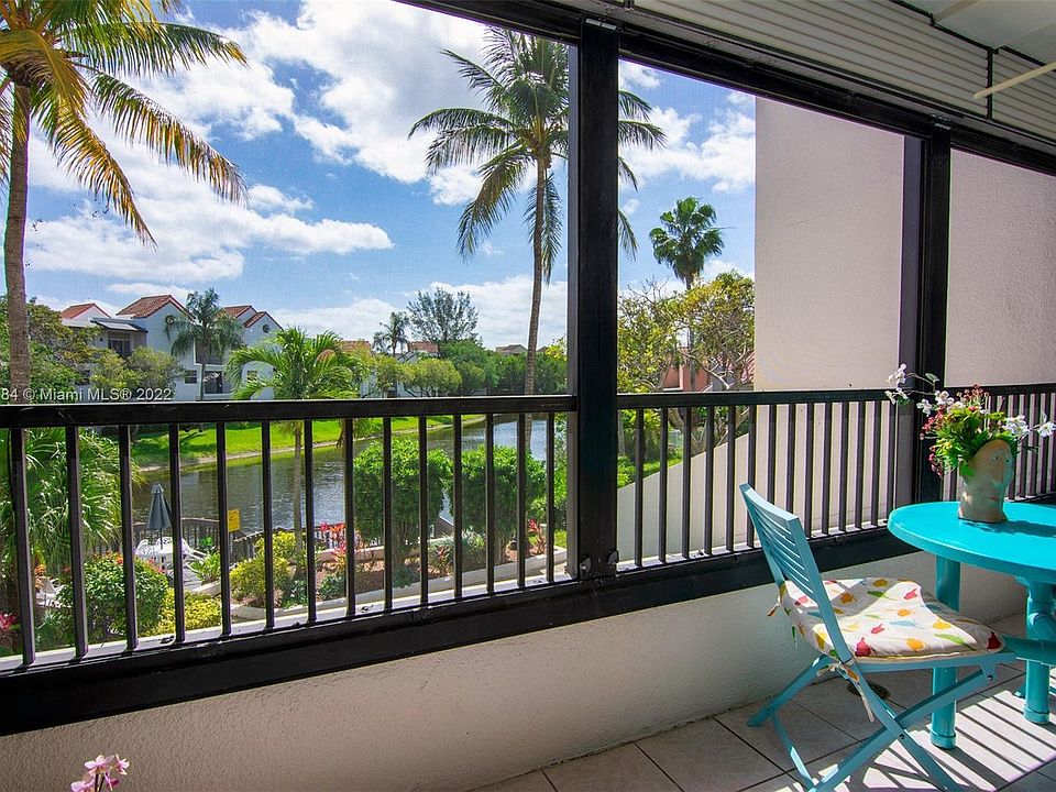 Watermark Condominiums - 520 SE 12th St Dania FL | Zillow