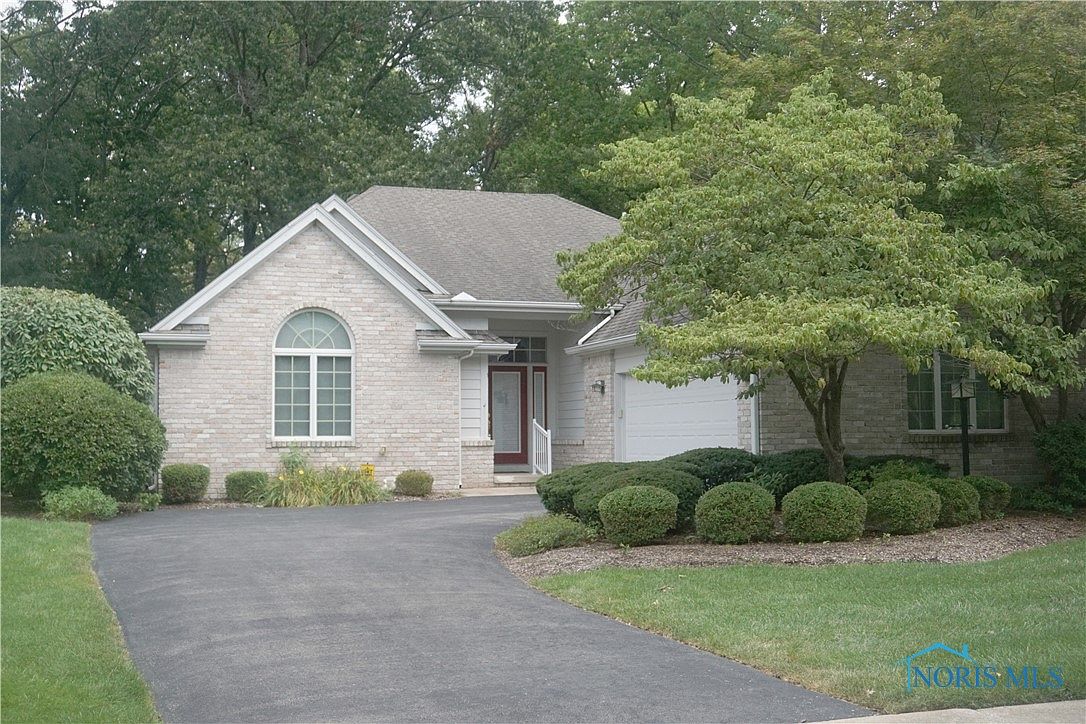 6528 Carrietowne Ln, Toledo, OH 43615 | Zillow