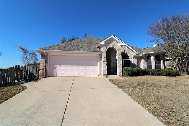 501 E Lynn Creek Dr, Arlington, TX 76002 | Zillow
