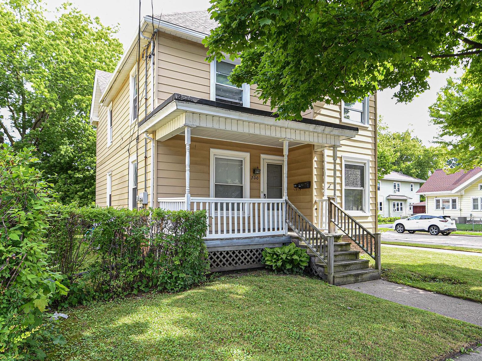 700 Goold St, Racine, WI 53402 | Zillow