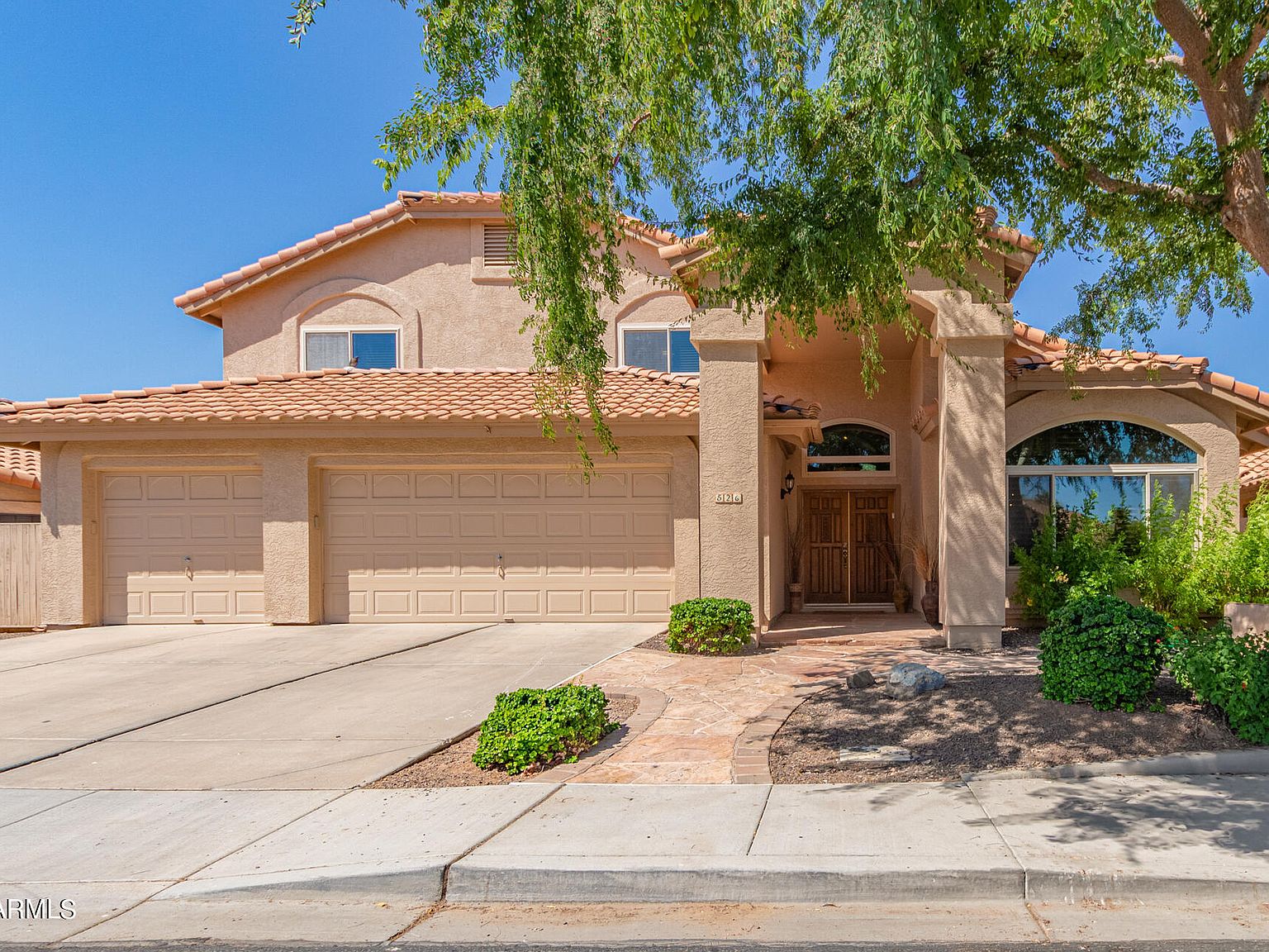 526 E STONEBRIDGE Drive, Gilbert, AZ 85234 | Zillow