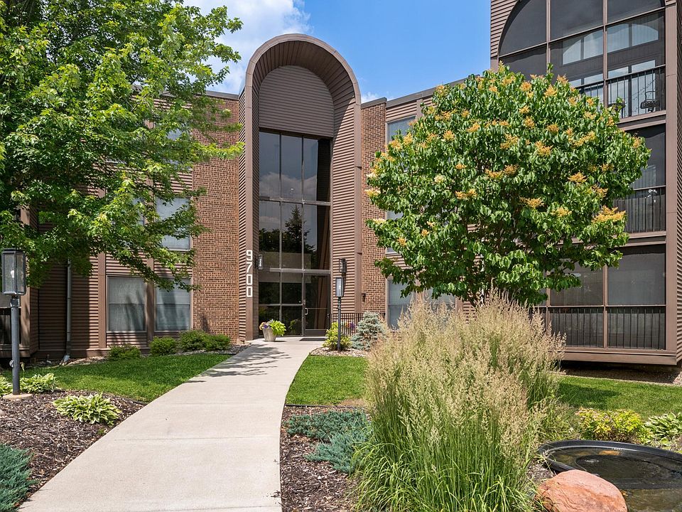 9700 Portland Ave S UNIT 228, Bloomington, MN 55420 | Zillow 9700 Portland Ave S UNIT 228, Bloomington, MN 55420 | Zillow