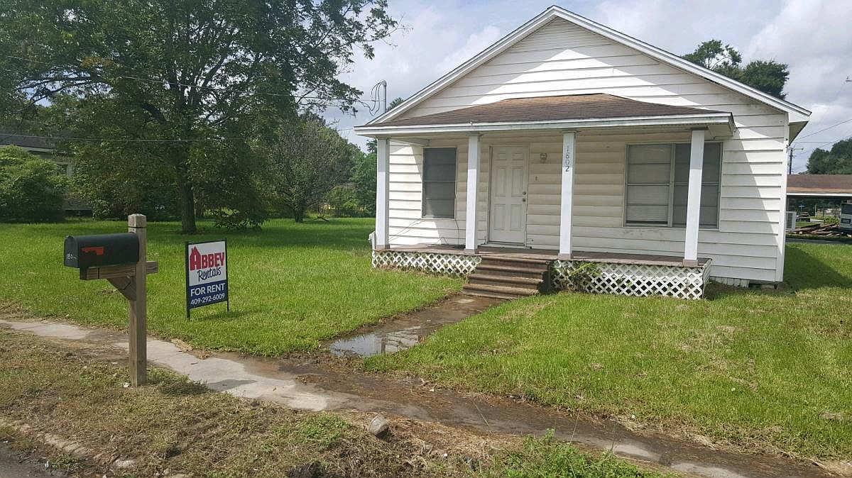 1802 Dupont Dr, Orange, TX 77630 | Zillow