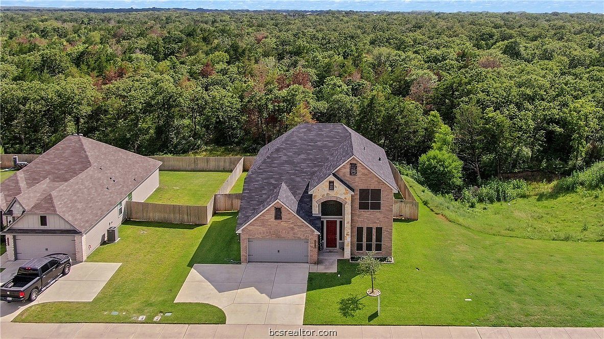 1454 Kingsgate Dr, Bryan, TX 77807 | MLS #24010336 | Zillow