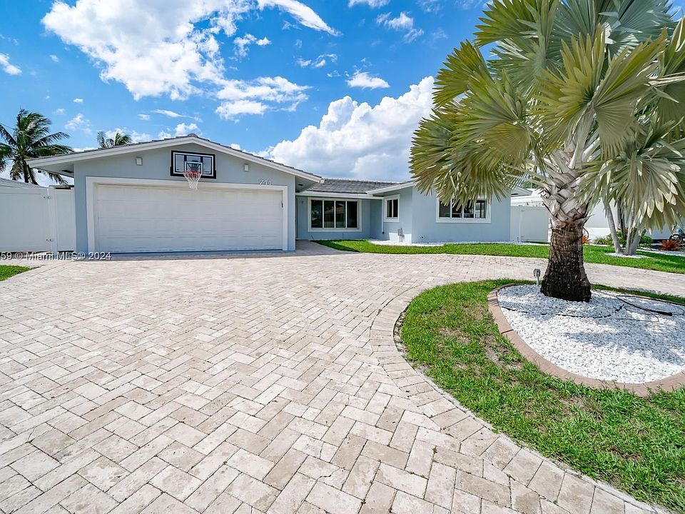 741 SE 7th Ave, Pompano Beach, FL 33060 | Zillow