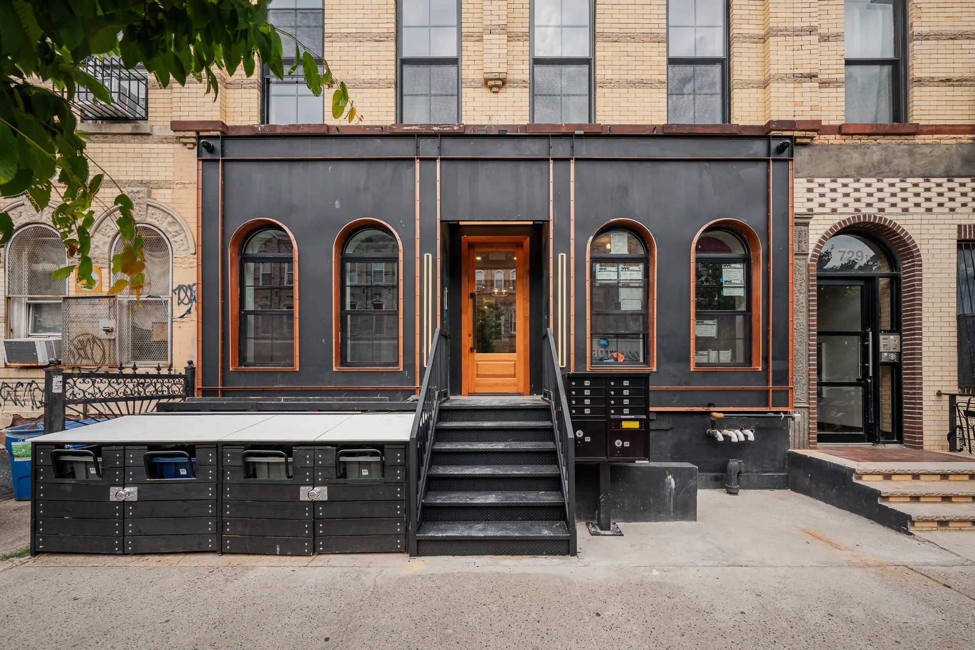 Knicki 727 at 727 Knickerbocker Avenue in Bushwick : Sales, Rentals ...