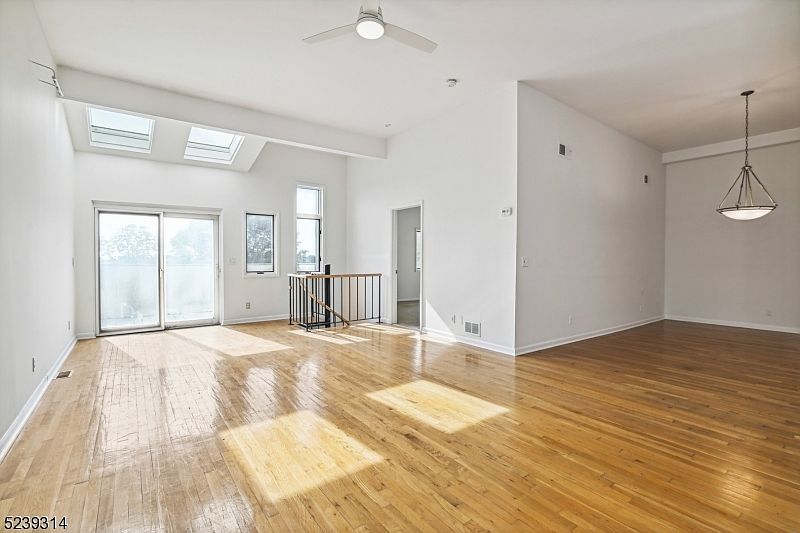 83 Adams Ter UNIT 83, Clifton, NJ 07013 | MLS #3860242 | Zillow