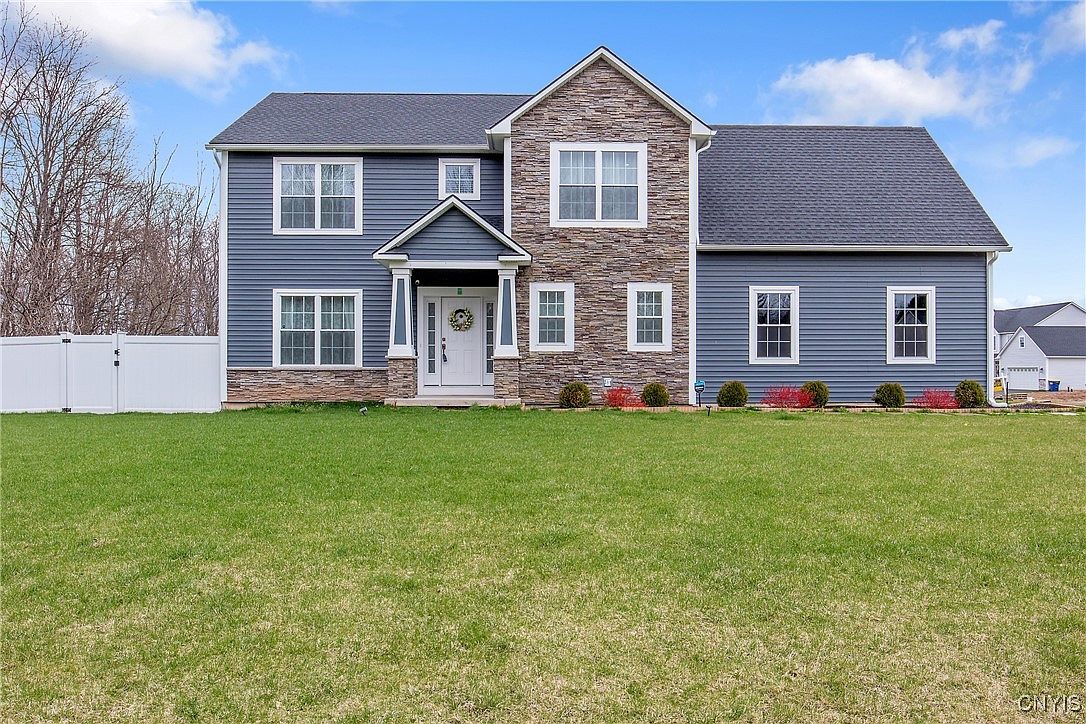 3057 Chillingham Way, Baldwinsville, NY 13027 | Zillow