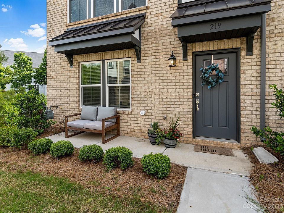 219 Maidstone Tl, Charlotte, NC 28211 | Zillow