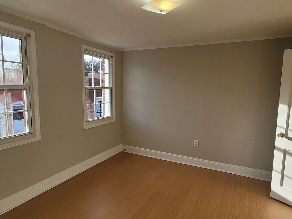 Trade Street 5463 - 5463 Trade St Hope Mills NC | Zillow